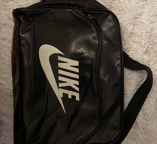 Спортивная сумка Nike Vintage
