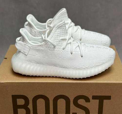 Кроссовки Adidas yeezy boost 350 v2