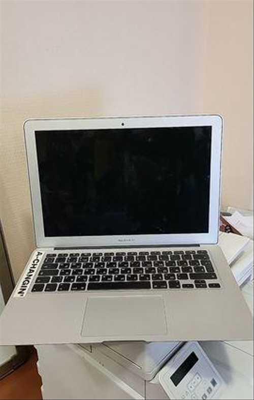 MacBook Air 13'' 7.2 2017год
