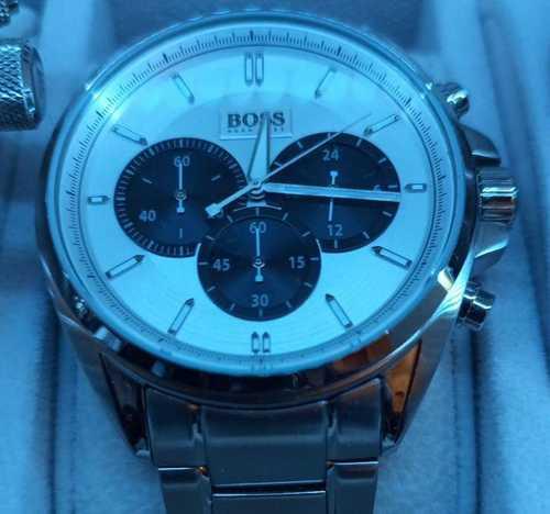 Наручные часы hugo boss HB 1512880