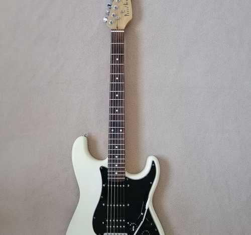 Электрогитара Photogenic Stratocaster HSS