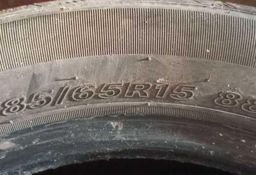 Nexen N'Fera SU4 185/65 R15