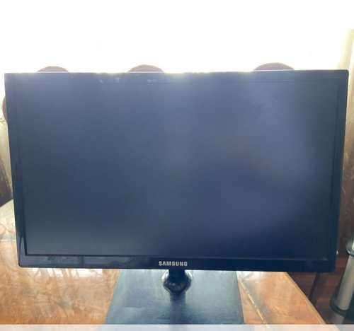 Телевизор LED Samsung T22C350EX