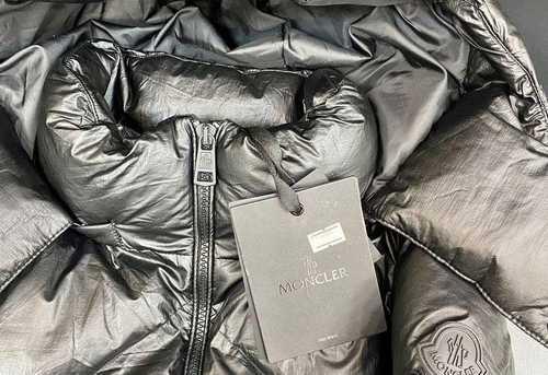 Пуховик moncler