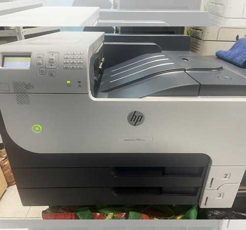 Мфу HP Laser Jet 700 M712