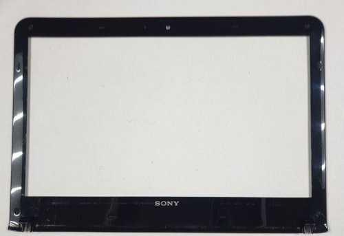 Рамка экрана ноутбука Sony Vaio SVE141