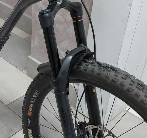 Вилка rock shox yari 27.5 170mm