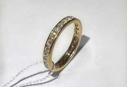 Золотое кольцо с бриллиантами 750 пробы 17 р-р