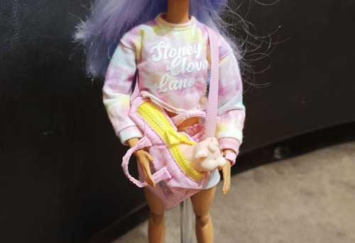 Барби улыбашка в ауфите barbie stoney clover