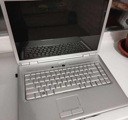 Dell Inspiron 1525