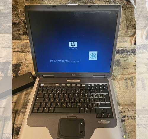 15" HP Compaq nx9010, Pentium 4, 40 ГБ, ATI Radeon IGP 345M