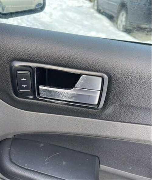 Дверные ручки внутренние Ford Focus 2