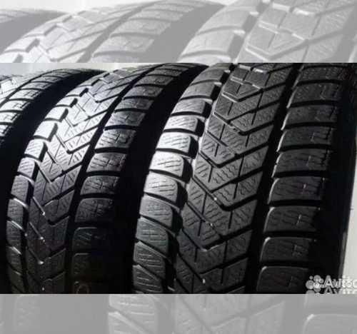 Pirelli Winter Sottozero 3 245/45 R19