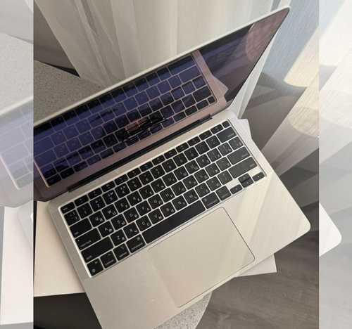 Apple macbook pro 13 2020 m1 8gb 256