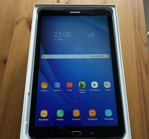 Планшет Samsung Galaxy Tab A 10.1 SM-T585