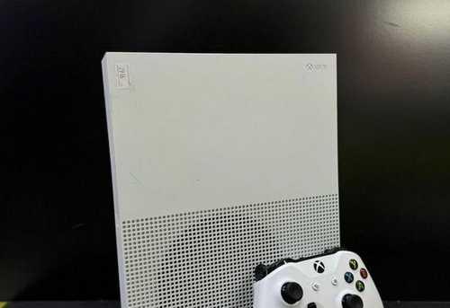 Xbox One S 1Tb (+1 джойстик)