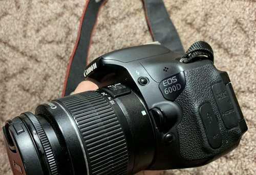 Зеркальный фотоаппарат Canon EOS 600d EF-S18-55Kit