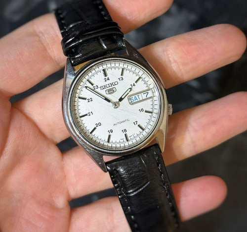 Часы Seiko 5 и Poljot