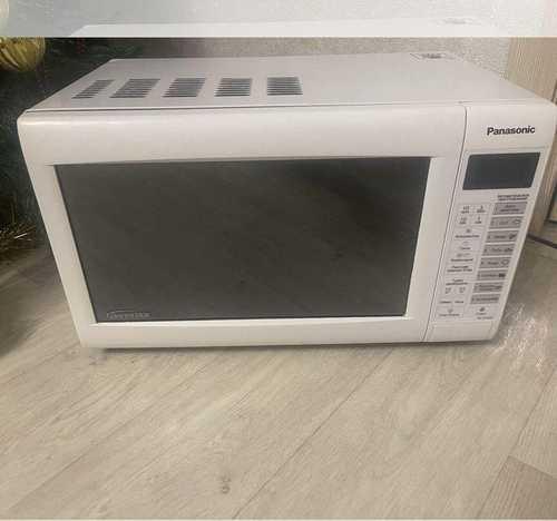 Микроволновая печь panasonic NN-GT546-W