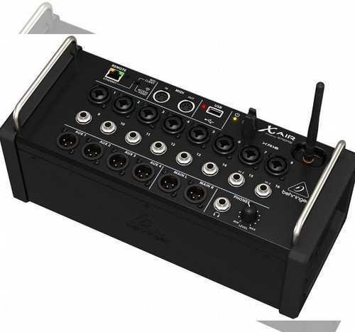 Микшерный пульт Behringer XR16