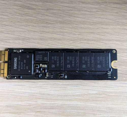 Samsung SSD 128gb от MacBook A1466