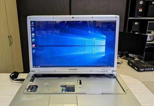 Ноутбук Samsung R730 (i5 / 4 гб / 500 HDD / GeForc