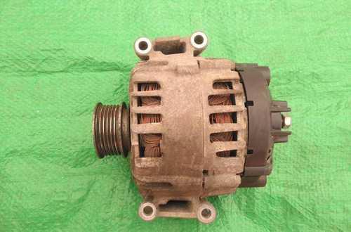 Генератор Valeo 06J903023C Шкода Октавия А5, VW