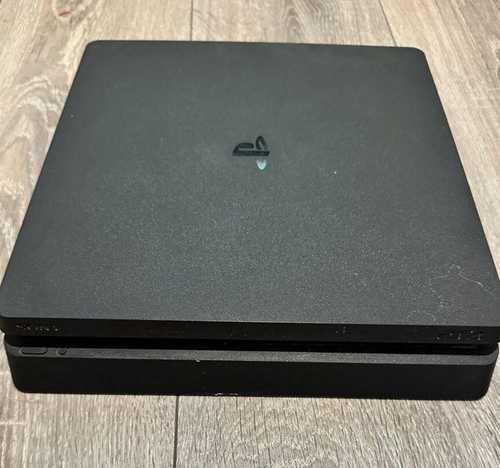 Sony playstation 4 slim