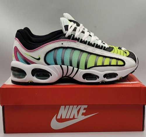 Nike Air Max Tailwind 4