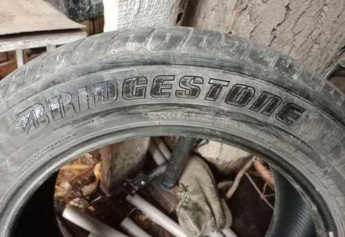 Bridgestone Dueler H/T 667 235/55 R19