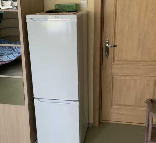 Холодильник бирюса 118