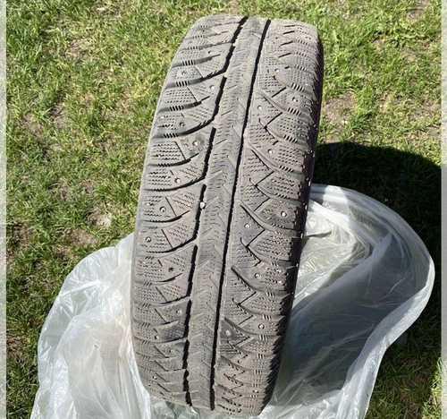 Bridgestone Ice Cruiser 7000 185/65 R15 88T