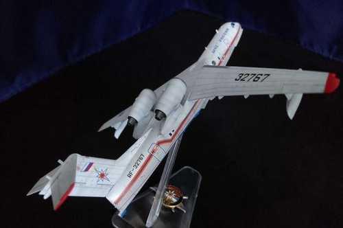 Модель самолета Бе-200