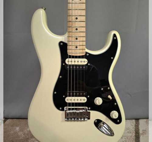 Fender Squier Contemporary Stratocaster HH MN Pear