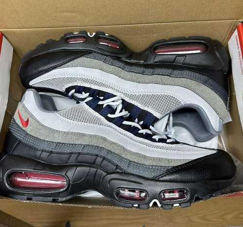 Nike Air Max 95 track red Оригинал