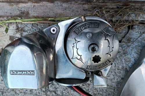 Якорная лебёдка Lewmar Pro Fish Freefall 700 В