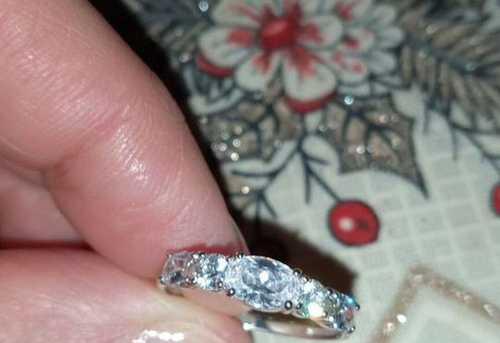 Серебряное кольцо женское 16,5 р