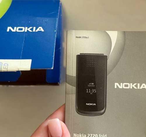 Коробка от телефона nokia 2720 fold