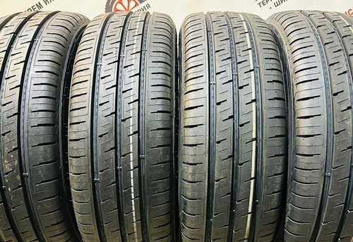 Nokian Tyres Hakka Van 215/65 R16C T