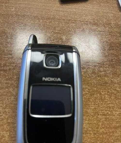 Продаю сотовый телефон Nokia 6101