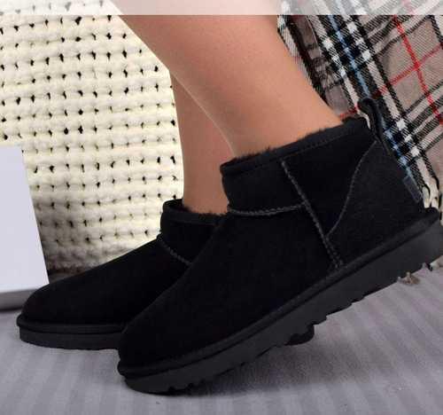 Ugg mini