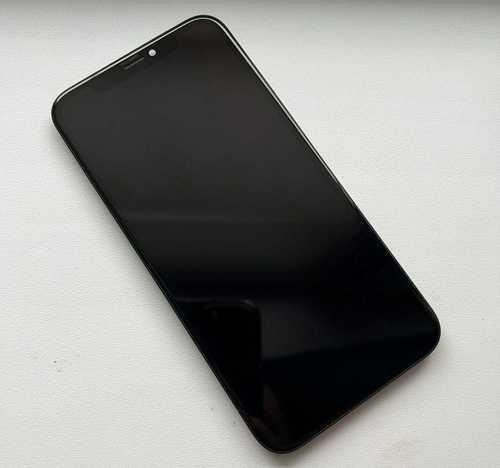 Оригинальный дисплей на iPhone Xr