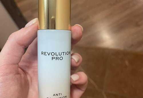 База под макияж Revolution Pro