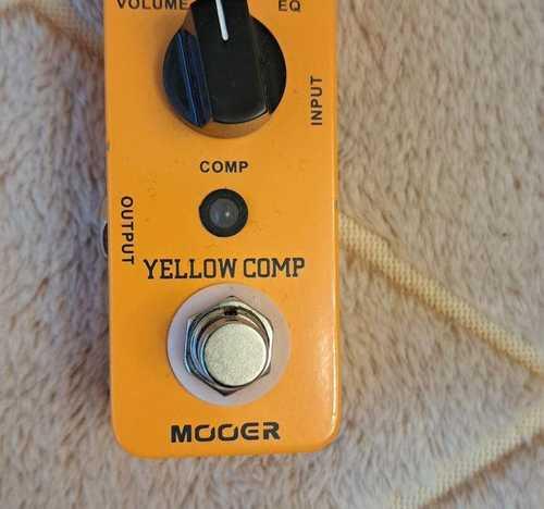 Гитарная педаль компрессор mooer yellow comp