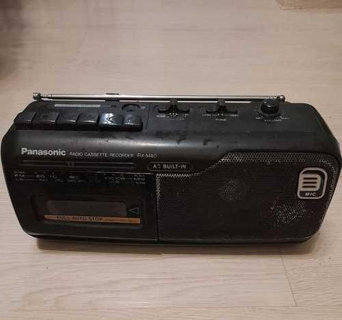 Магнитофон кассетный Panasonic