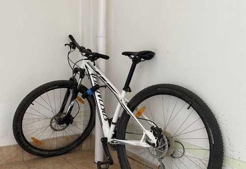 Велосипед Specialized Rockhopper