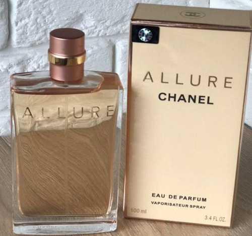 Chanel allure