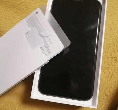 iPhone Xr, 128 ГБ