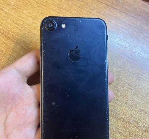 iPhone 7, 32 ГБ