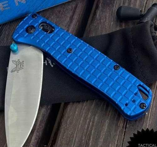 Нож Benchmade Bogout 535 синий